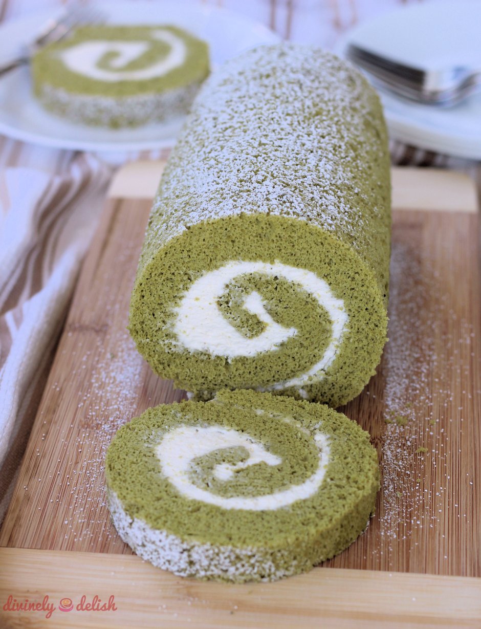 Matcha Swiss Roll | Divinely Delish